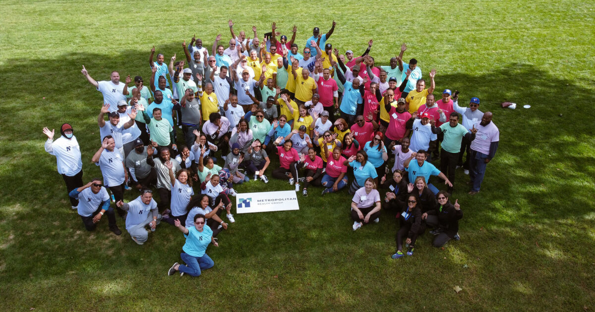 Employee Recognition | Metropolitan Realty Group